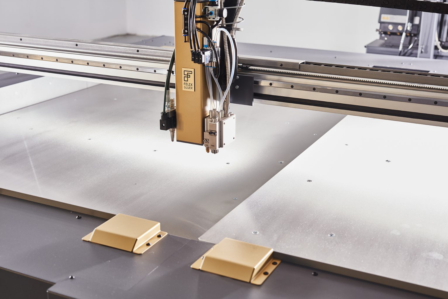 Felix Gluer - Colortek Global